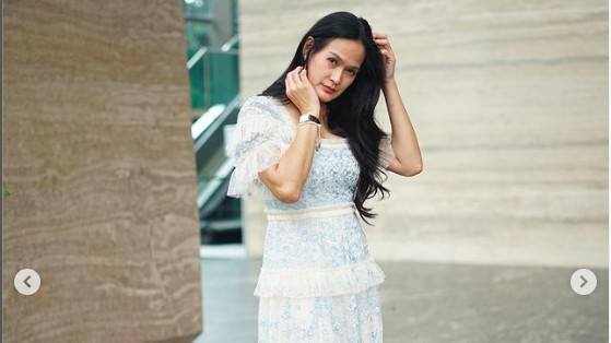 7 Artis yang Kini Sudah Jadi Nenek tapi Masih Awet Muda, Nomor 6 ... 7 Artis yang Kini Sudah Jadi Nenek tapi Masih Awet Muda, Nomor 6 ...