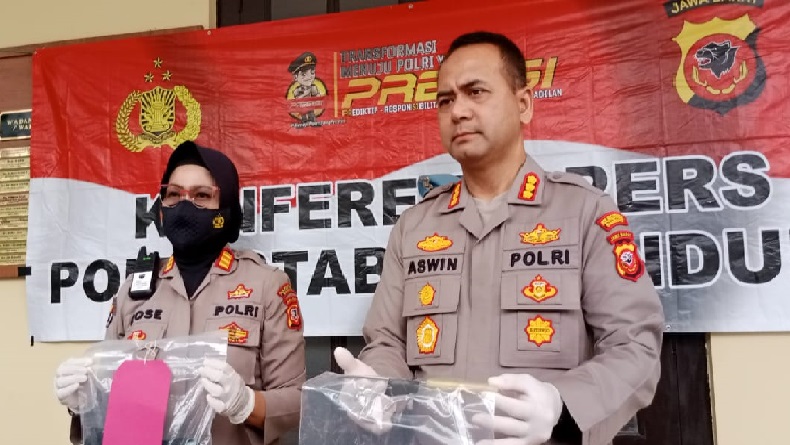Kebaya Merah Viral di Media Sosial, Diduga Video Syur Berdurasi 16 Menit