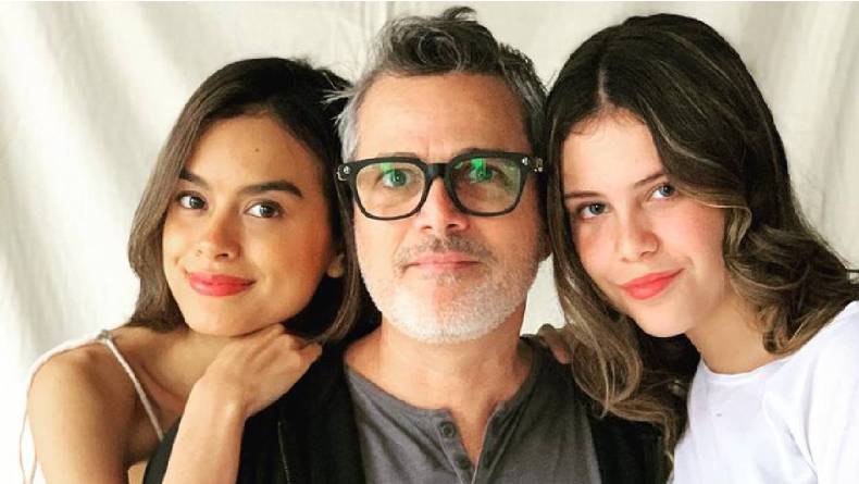 Potret Kekompakan Artis Indonesia dengan Ayah Sambungnya, Nomor 4 ... Potret Kekompakan Artis Indonesia dengan Ayah Sambungnya, Nomor 4 ...