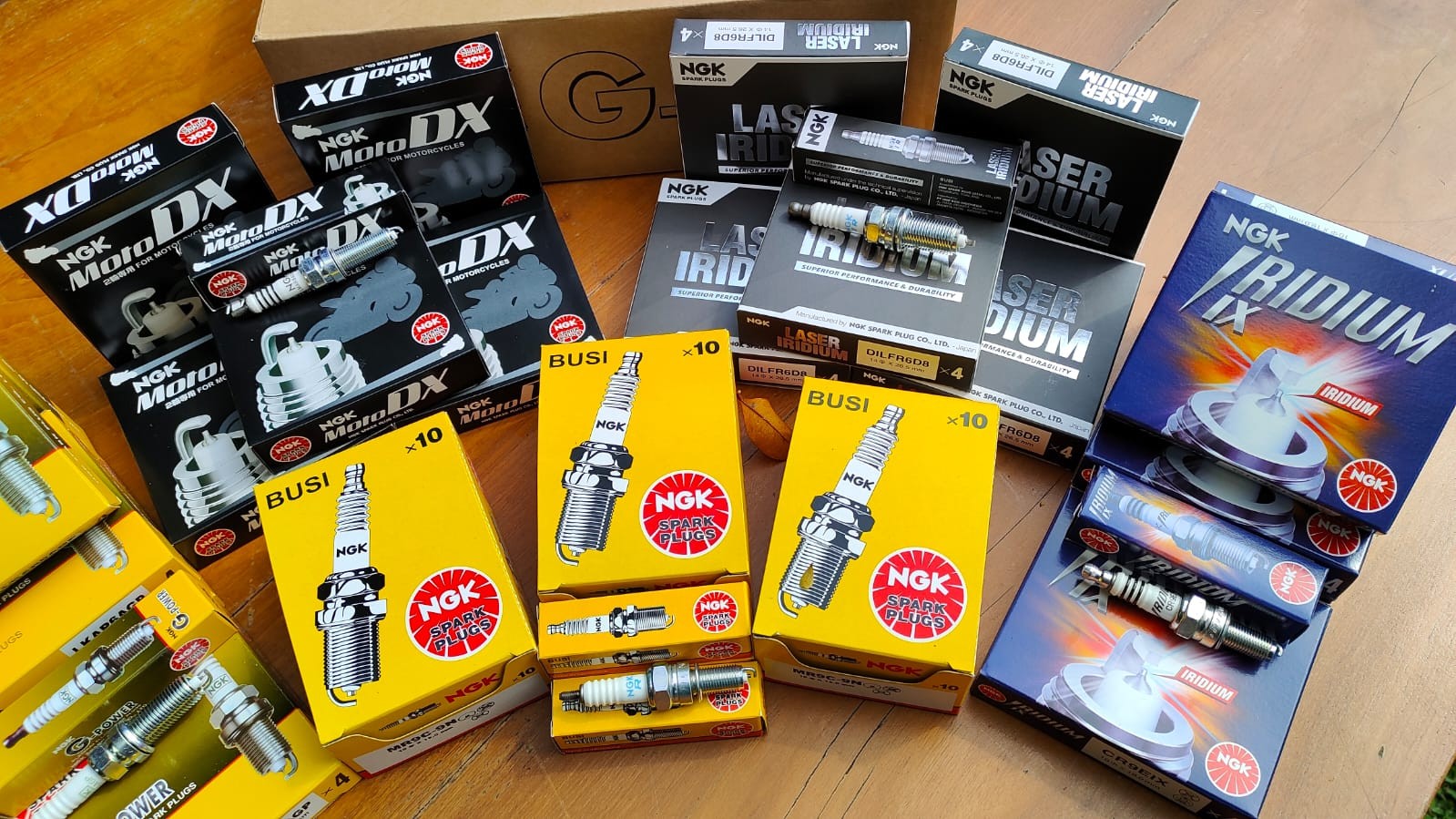 Banyak yang Menganggap Semua Busi Sama, NGK Ungkap 3 Aspek Pembeda