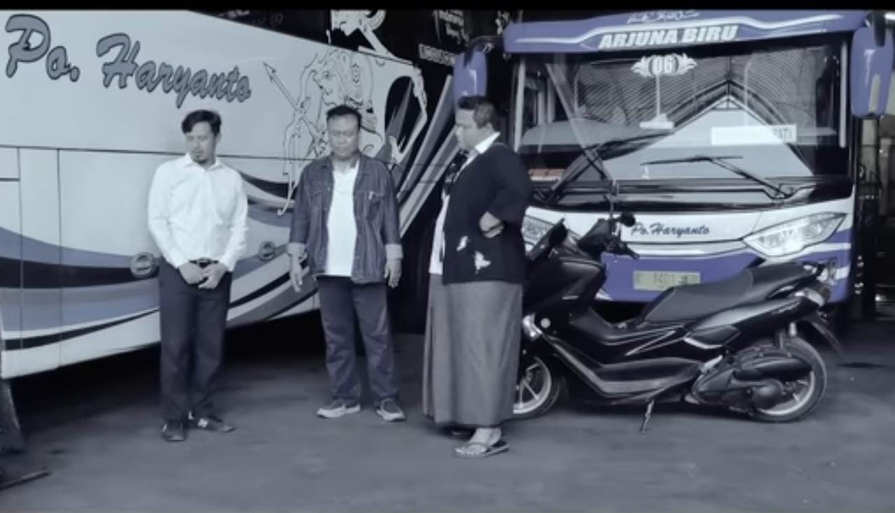 Deretan Bus di Indonesia Digunakan Syuting, Mulai dari Video Klip hingga Film Horor