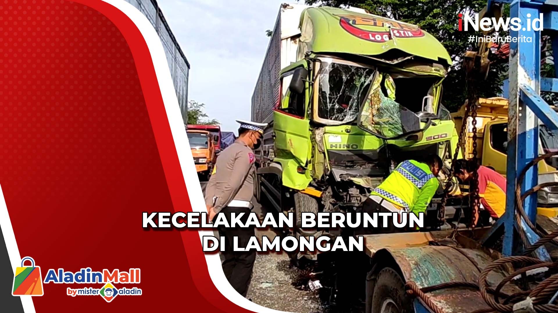 Tak Kuat Menanjak, Truk Muatan Besi Mundur hingga Terjadi Tabrak Beruntun
