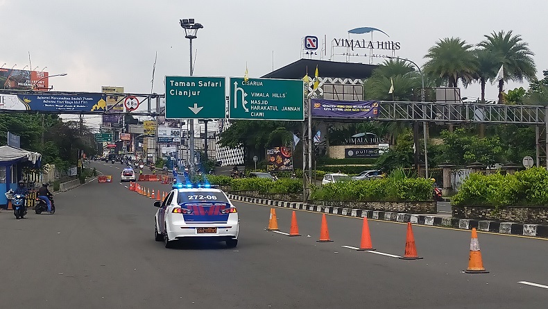 Siang Ini Jalur Puncak One Way ke Arah Jakarta