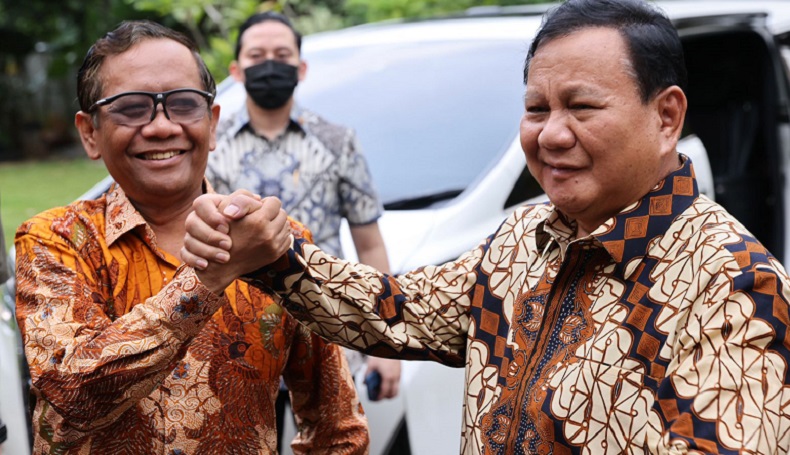 Berbincang dengan Mahfud MD, Prabowo: Saya Undang Beliau Kasih Tausiah ... Berbincang dengan Mahfud MD, Prabowo: Saya Undang Beliau Kasih Tausiah ...