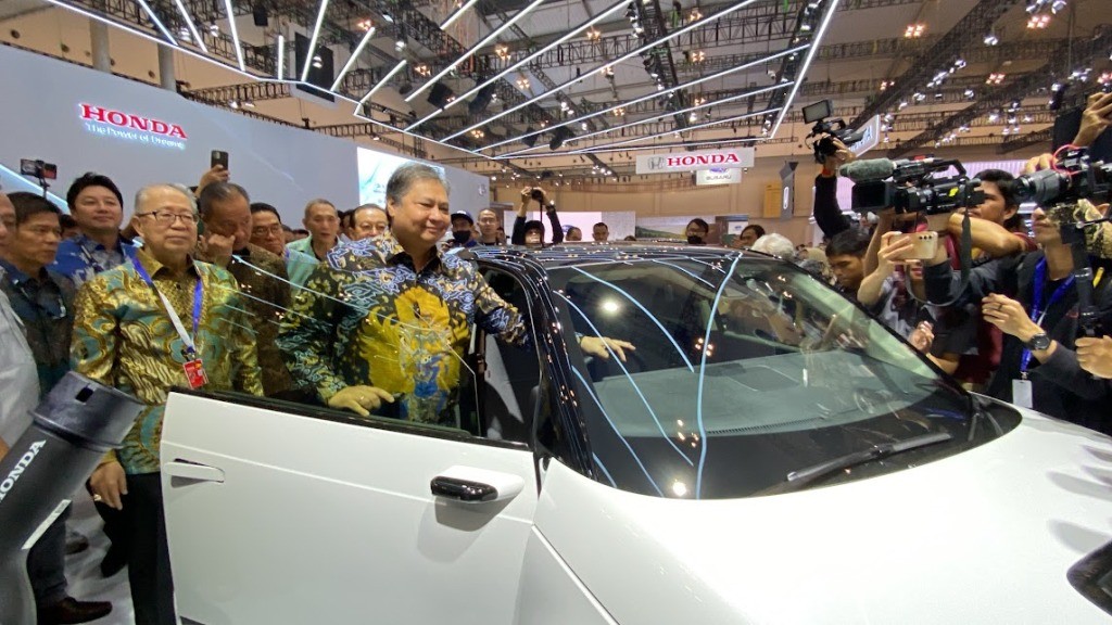 Buka GIIAS 2023, Pemerintah Terkesan dengan Rangkaian Mobil Listrik