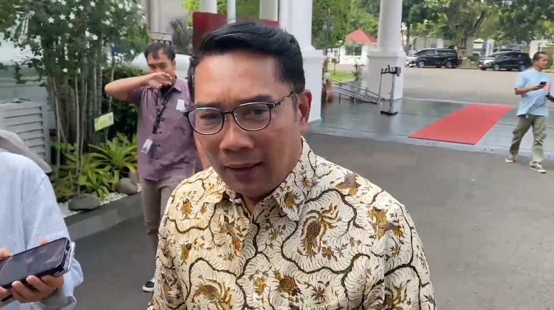 Golkar: Ridwan Kamil Lebih Condong Ingin Maju ke Pilgub Jabar 2024 Golkar: Ridwan Kamil Lebih Condong Ingin Maju ke Pilgub Jabar 2024