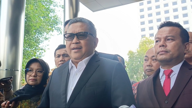 Hasto Ditetapkan Tersangka, Chico Hakim: Ada Upaya untuk Ganggu PDIP Hasto Ditetapkan Tersangka, Chico Hakim: Ada Upaya untuk Ganggu PDIP