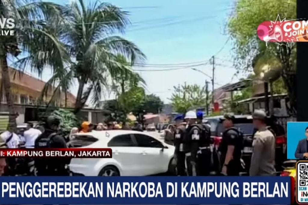 Operasi Berantas Narkoba, Polisi dan BNN Gerebek Kampung Berlan Jaktim!