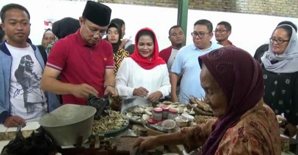 Blusukan di Pasar Tradisional Tuban, Puti Janji Tata Ulang Pasar
