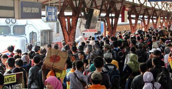 Penumpang Angkutan Lebaran Diprediksi 19,54 Juta, Berikut Rinciannya