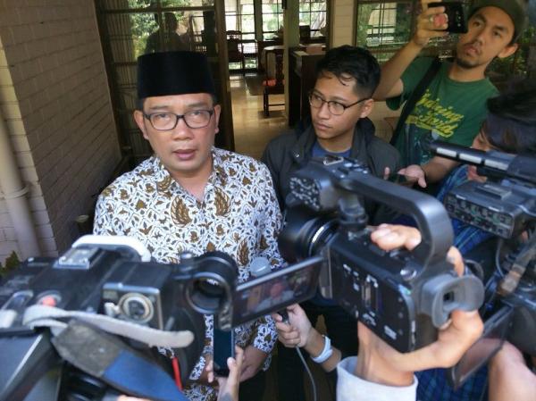 Belum Ketemu Oded, Ridwan Kamil Enggan Putuskan Sekda Bandung Belum Ketemu Oded, Ridwan Kamil Enggan Putuskan Sekda Bandung