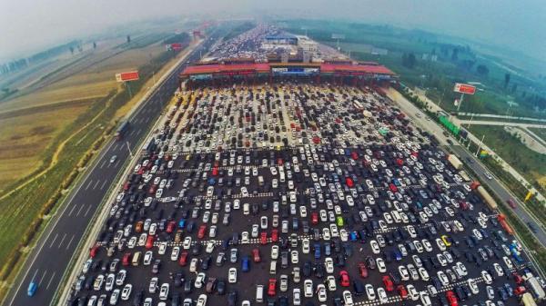 Rekor, Jalan Tol di China Pernah Macet 50 Km saat Libur Golden Week