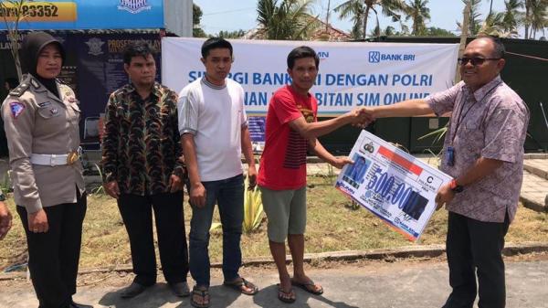 Polri dan BRI Berikan Pelayanan Penerbitan SIM Online Gratis untuk ...