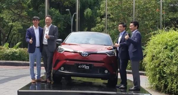 Dorong Pasar Kendaraan Ramah Lingkungan, Toyota Luncurkan C-HR Hybrid