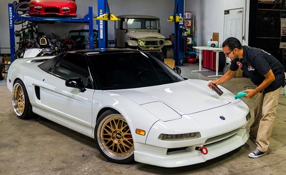 Tips Merawat Mobil Putih Agar Tidak Cepat Menguning