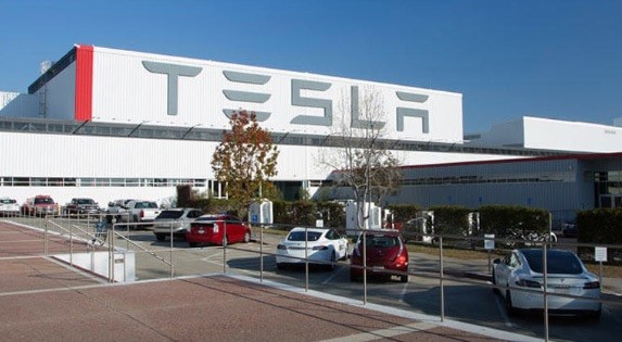 Tesla Akan Bangun Pabrik Mobil Listrik Terbesar di Eropa 2020