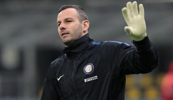 Gagal Dapat Klub Baru, Samir Handanovic Berniat Balik ke Inter Sebagai ...