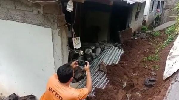 Hujan Deras, Tebing 4 Meter di Buleleng Longsor dan Timpa Rumah Warga