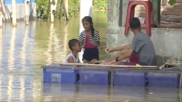 Bengawan Solo Meluap, Banjir Rendam Sejumlah Wilayah di Sukoharjo Bengawan Solo Meluap, Banjir Rendam Sejumlah Wilayah di Sukoharjo