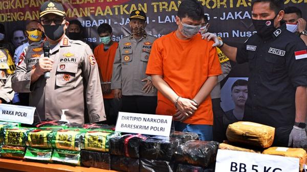 Manfaatkan Momen Covid-19, Bandar Narkoba Edarkan 71 Kg Sabu