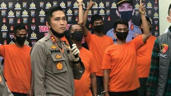 Polisi Tetapkan 7 Tersangka Bentrokan Warga di Tapsel, 5 Orang Positif Narkoba