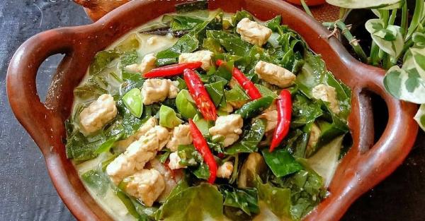 Ide Menu Akhir Pekan, Enak Bikin Sayur Lodeh Tempe Daun Melinjo