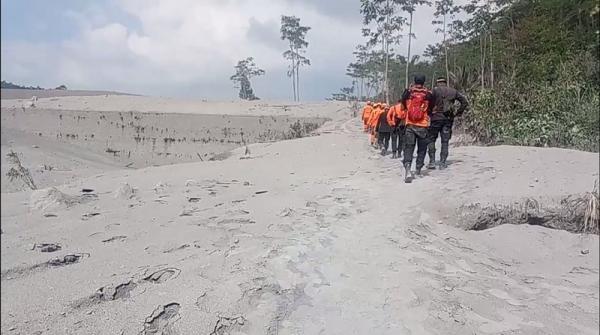 Banjir Lahar Dingin Gunung Semeru Mengancam, BPBD Petakan Wilayah Rawan