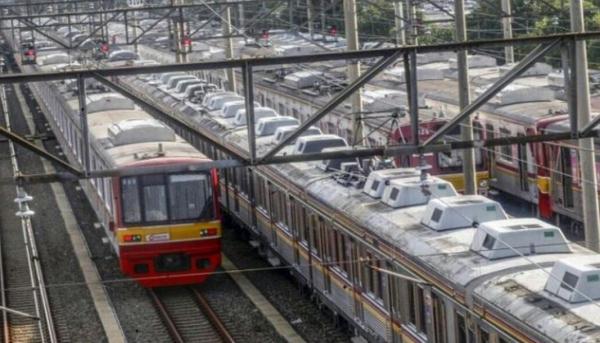 Permukiman di Cideng Terbakar, Rute KRL Tanah Abang-Duri Tidak Dapat ...