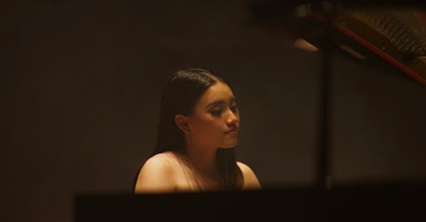 Amanda Fedora Luncurkan Single Baru, Dedikasikan untuk Penderita Alzheimer