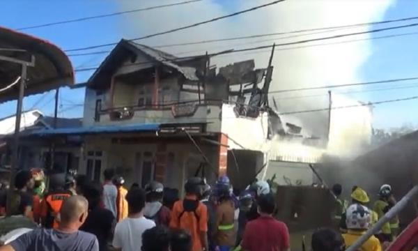 Rumah 2 Lantai di Pontianak Terbakar Jumat Pagi, Diduga Korsleting Listrik