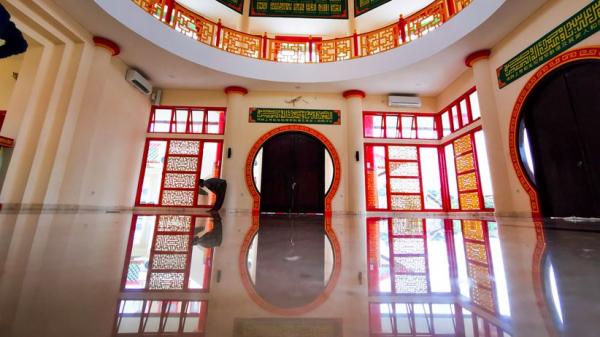 9 Adab Masuk Masjid Beserta Doa Sesuai Sunnah
