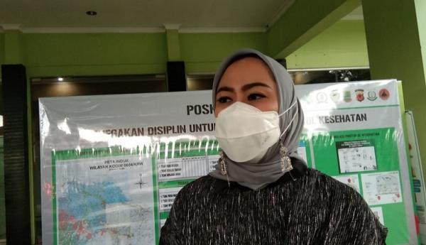 Cellica Ancam Pecat Kader Demokrat di Karawang Pendukung KLB Ilegal Cellica Ancam Pecat Kader Demokrat di Karawang Pendukung KLB Ilegal