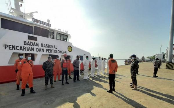 Gelombang Tinggi di Perairan Kalbar Masih Terjadi, Tim SAR Diminta Hati ... Gelombang Tinggi di Perairan Kalbar Masih Terjadi, Tim SAR Diminta Hati ...