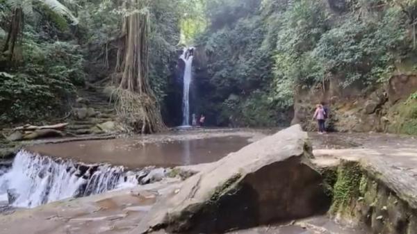 Mitos di Balik Keindahan Curug Putri Kuningan, Dipercaya Tempat Mandi ...