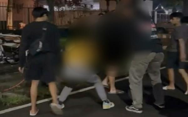 Malang Gempar Lagi, Remaja Dikeroyok lalu Direkam