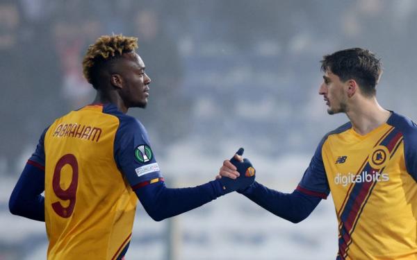 AS Roma Tekuk CSKA Sofia, Skuad Jose Mourinho Juara Grup C Liga ...