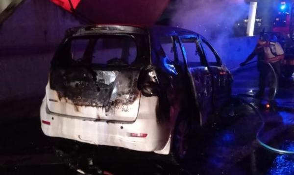 Mobil Terbakar di Jalan Tol Batang-Semarang, Begini Kronologinya
