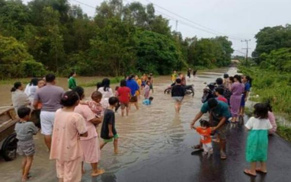 Belasan Desa Di Pali Banjir Jalan Lintas Kabupaten Terendam