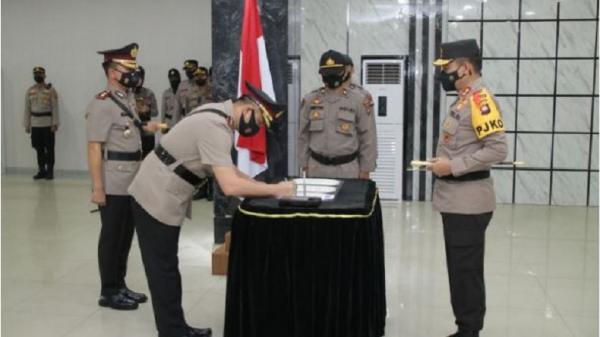 Pimpin Sertijab Pejabat Polda Kalbar, Ini Pesan Kapolda Irjen Suryanbodo Asmoro