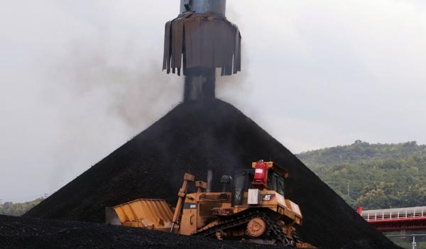 PJB Sukses Manfaatkan Limbah Batu Bara PLTU Paiton untuk Bata dan Paving Block