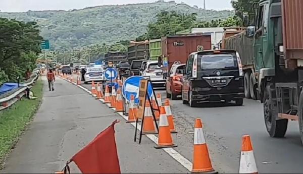 Jalan Tol Cipularang Macet akibat Perbaikan, Antisipasi Titik Ini