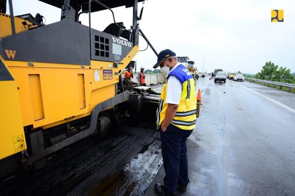 Tinjau Perbaikan Jalan Tol Trans Sumatera, Menteri PUPR Pastikan Siap ... Tinjau Perbaikan Jalan Tol Trans Sumatera, Menteri PUPR Pastikan Siap ...