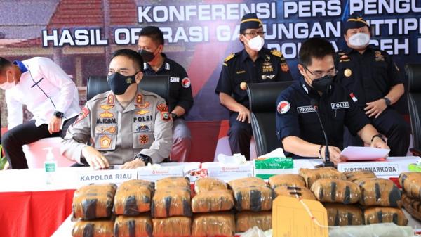 Polri Ungkap 4 Kasus Narkoba, Total Barang Bukti 121 Kg Ganja dan 238 Kg Sabu