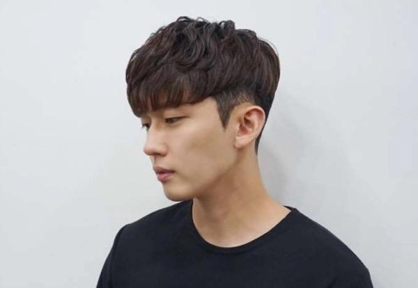 5 Model Rambut Pria yang Jadi Tren saat Ini