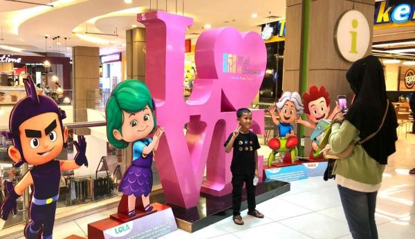 Seru, Penggemar dan Pengunjung Bisa Foto Bareng Kiko and Friends di Mall@Bassura