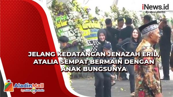 Jelang Kedatangan Jenazah Eril, Atalia Sempat Bermain dengan Anak Bungsunya Jelang Kedatangan Jenazah Eril, Atalia Sempat Bermain dengan Anak Bungsunya