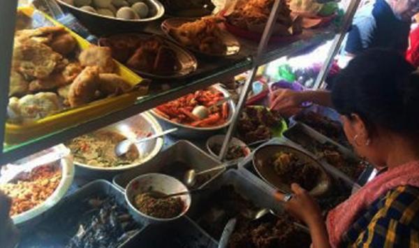 Cerita Pemilik Warung Seafood di Semarang Langganan Tjahjo Kumolo: Beliau Suka Makan Srimping