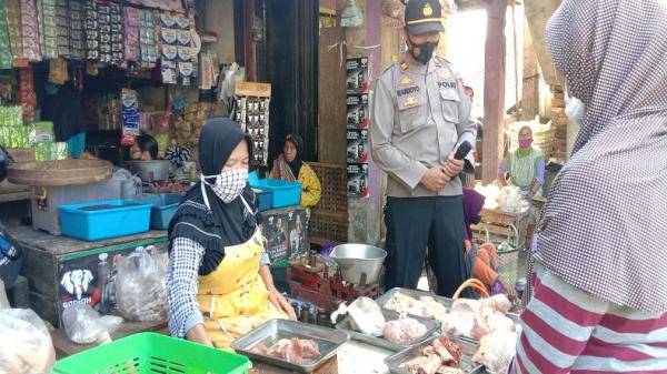 Jelang Idul Adha, Harga Daging Ayam di Semarang Naik Jelang Idul Adha, Harga Daging Ayam di Semarang Naik