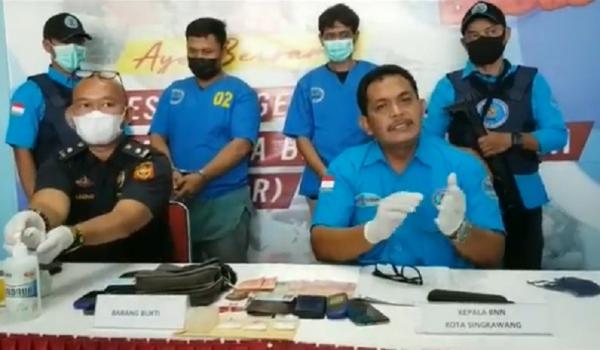 Jadi Bandar Narkoba, Pecatan Polisi di Singkawang Diciduk BNN