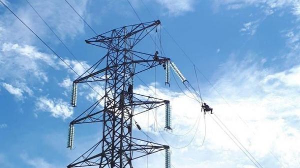 Apa Fungsi SUTET pada Sistem Transmisi Energi Listrik? Ternyata Ini ...